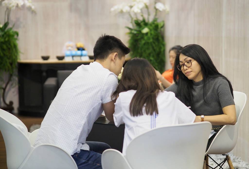 Cara Efektif Berkomunikasi Dengan Vendor Pernikahan | Weddingku.com Cara Efektif Berkomunikasi Dengan Vendor Pernikahan | Weddingku.com