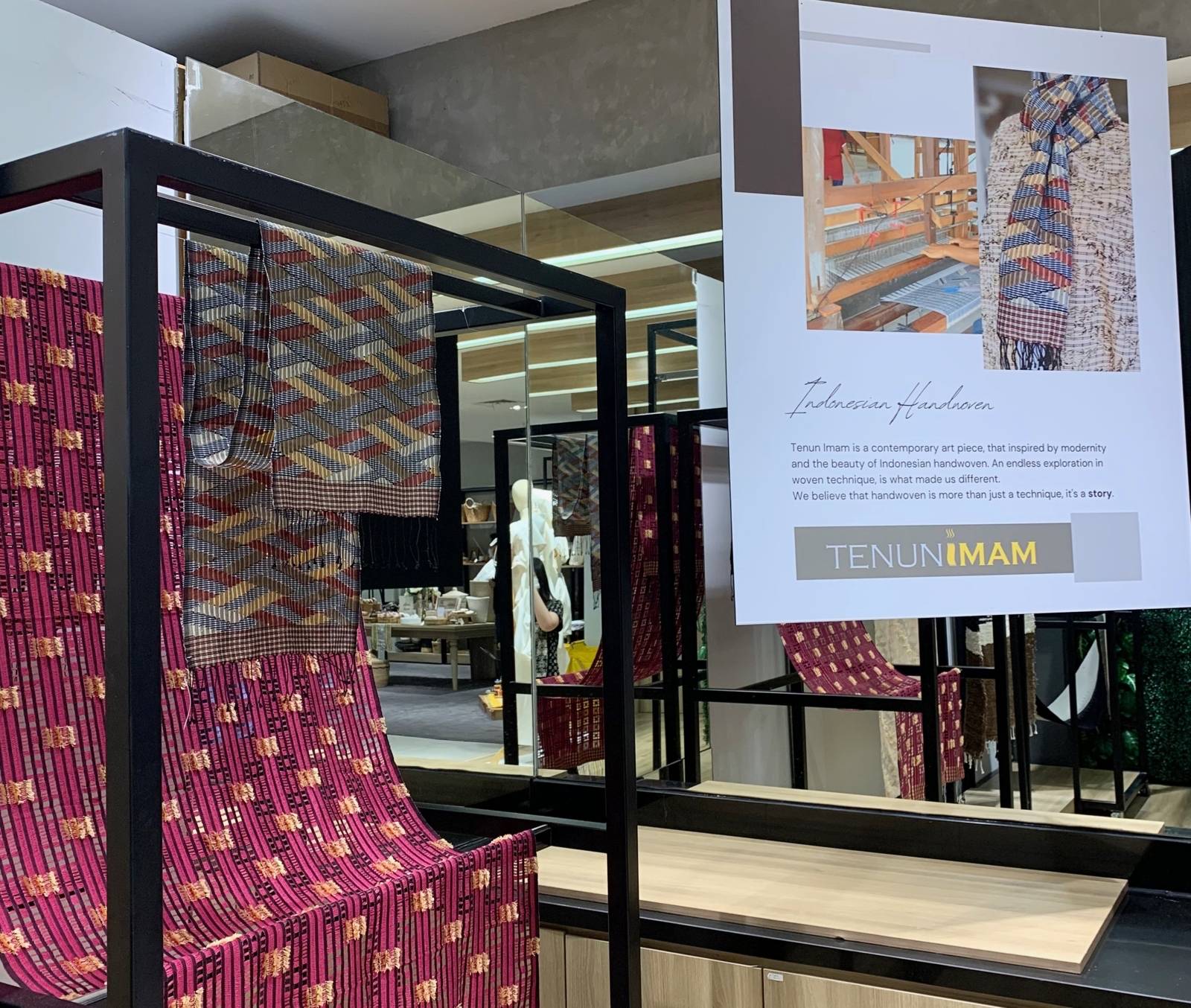 Tembus Pasar Dunia, 4 Desainer Muda Berbakat Asal Indonesia Terpilih ...