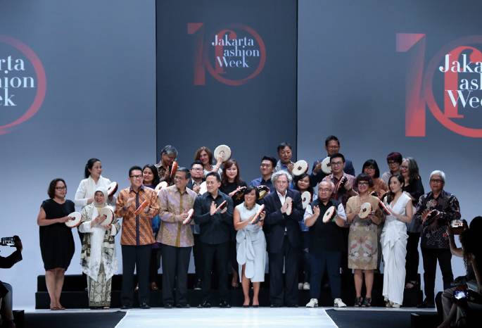 Jakarta Fashion Week 2018 | Weddingku.com