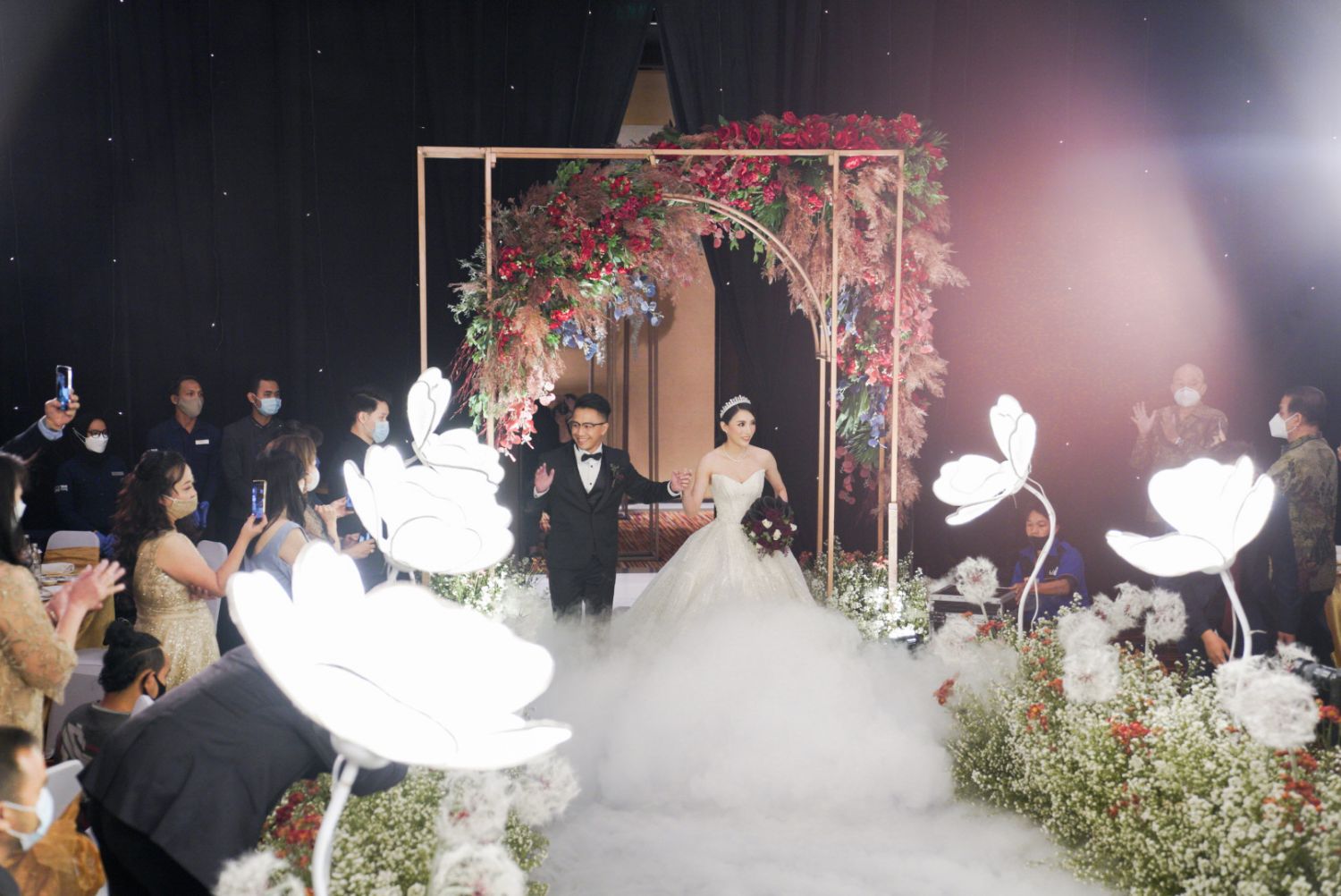 Jeremy & Devina - Jeremy & Devina | Weddingku.com