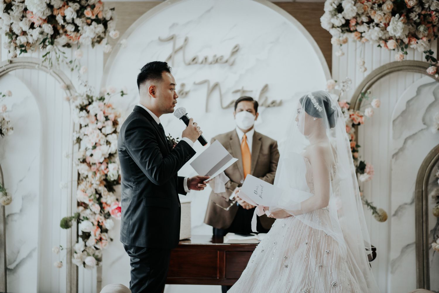 Calm but sweet hearted wedding - Hansel & Natalia - Calm but sweet ...