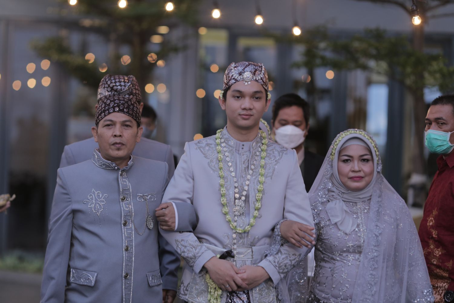 Guna & Milan - Guna & Milan | Weddingku.com