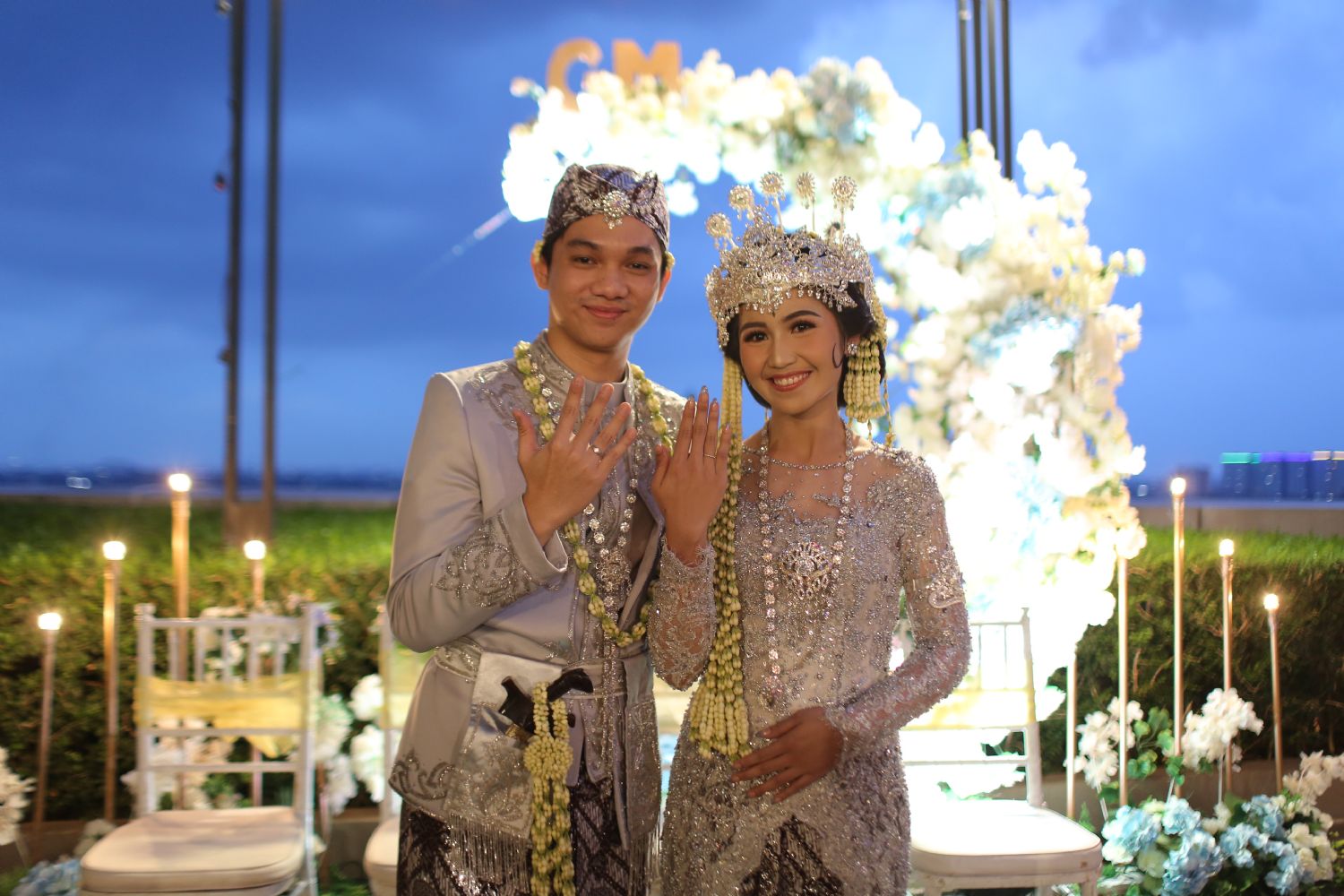 Guna & Milan - Guna & Milan | Weddingku.com