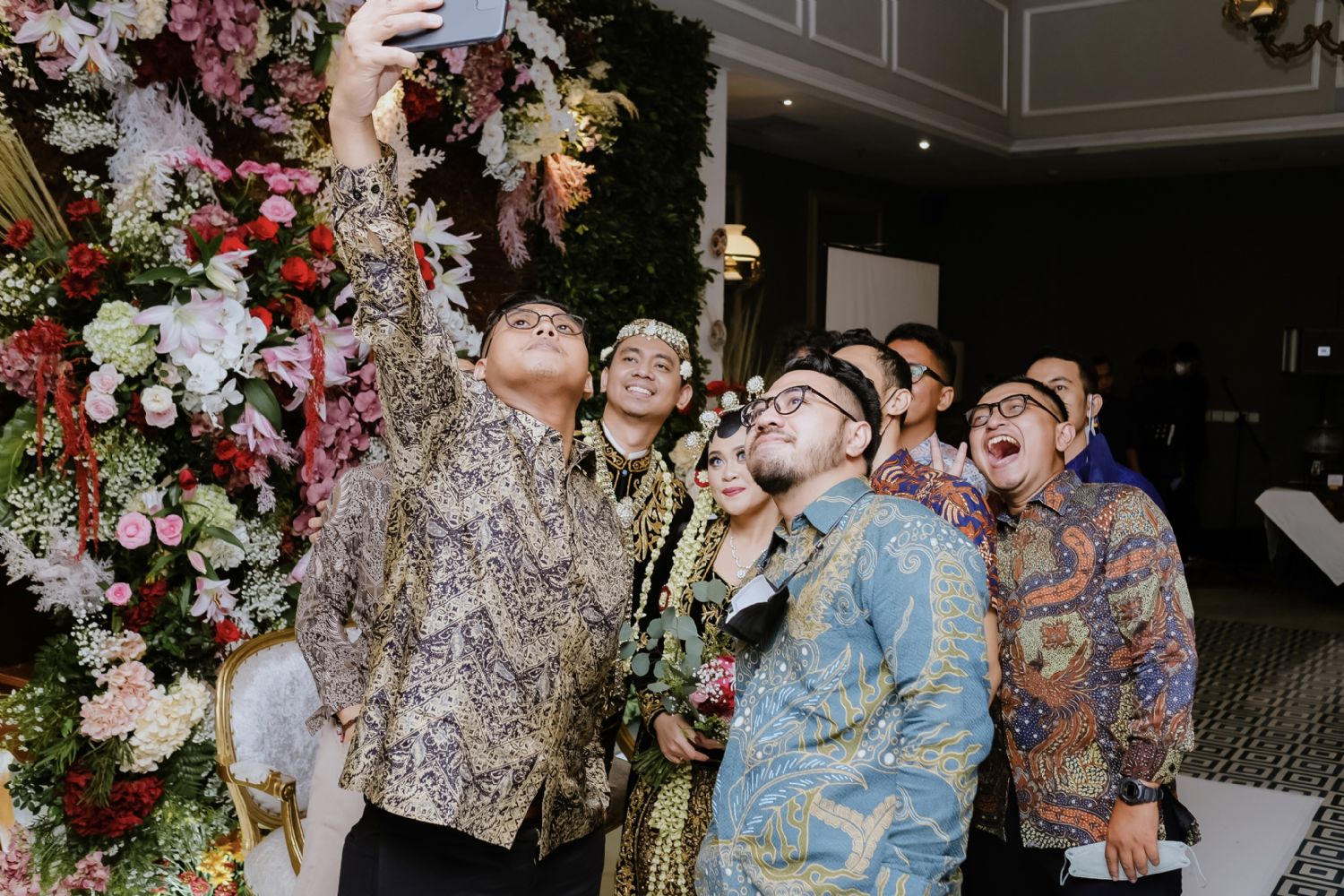 MS. AYU & MR. BAGUS - MS. AYU & MR. BAGUS | Weddingku.com