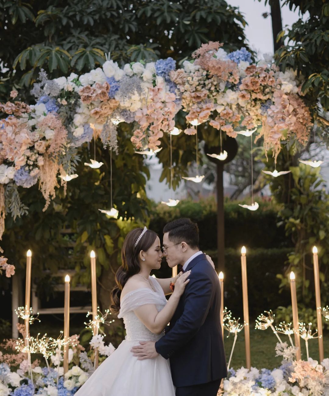 Adrian & Fransisca - Adrian & Fransisca | Weddingku.com