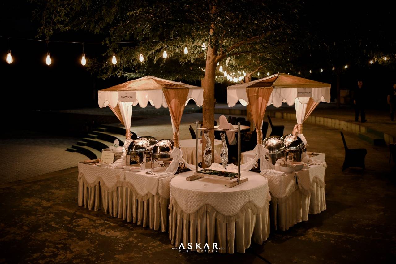 Wedding Reception at felfest Ui - Mr. Gugun & Mrs. Amel | Weddingku.com