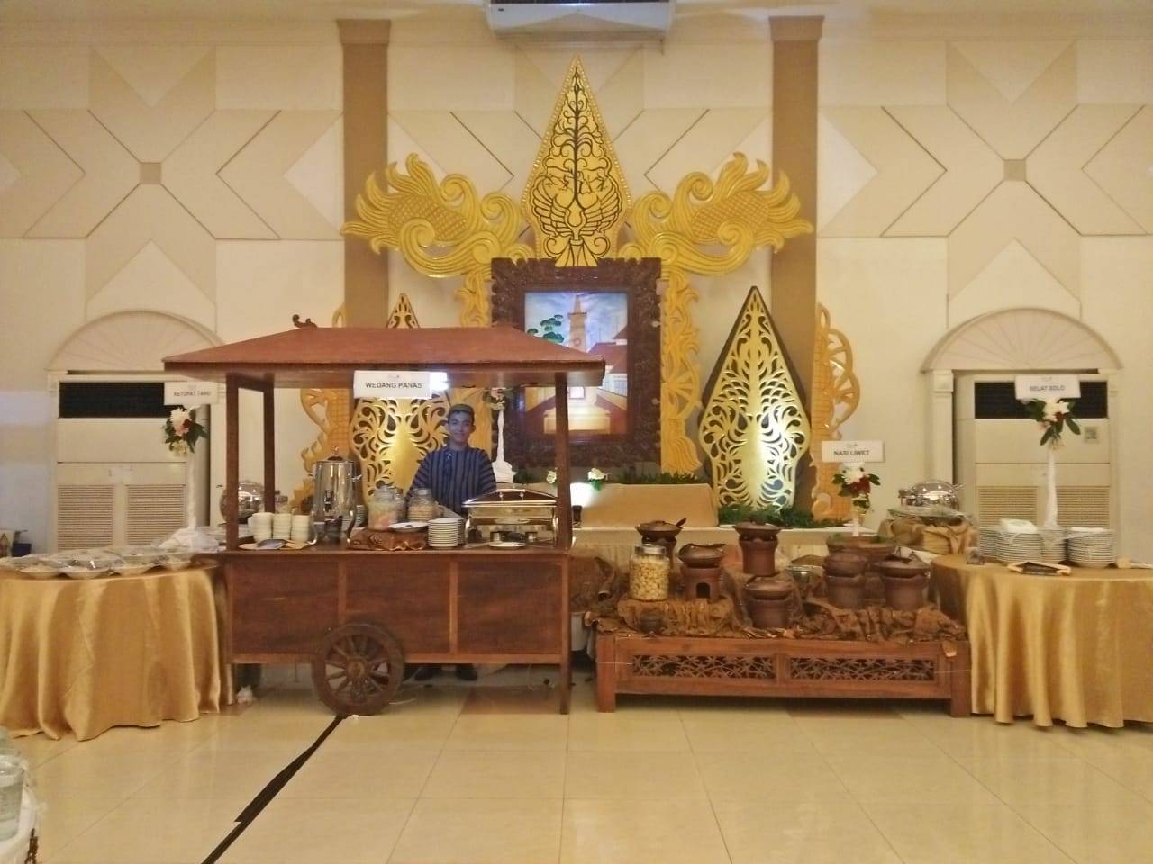 Wedding Reception at Harmony (Yasmin, Bogor) - Mr. Rizky & Mrs ...