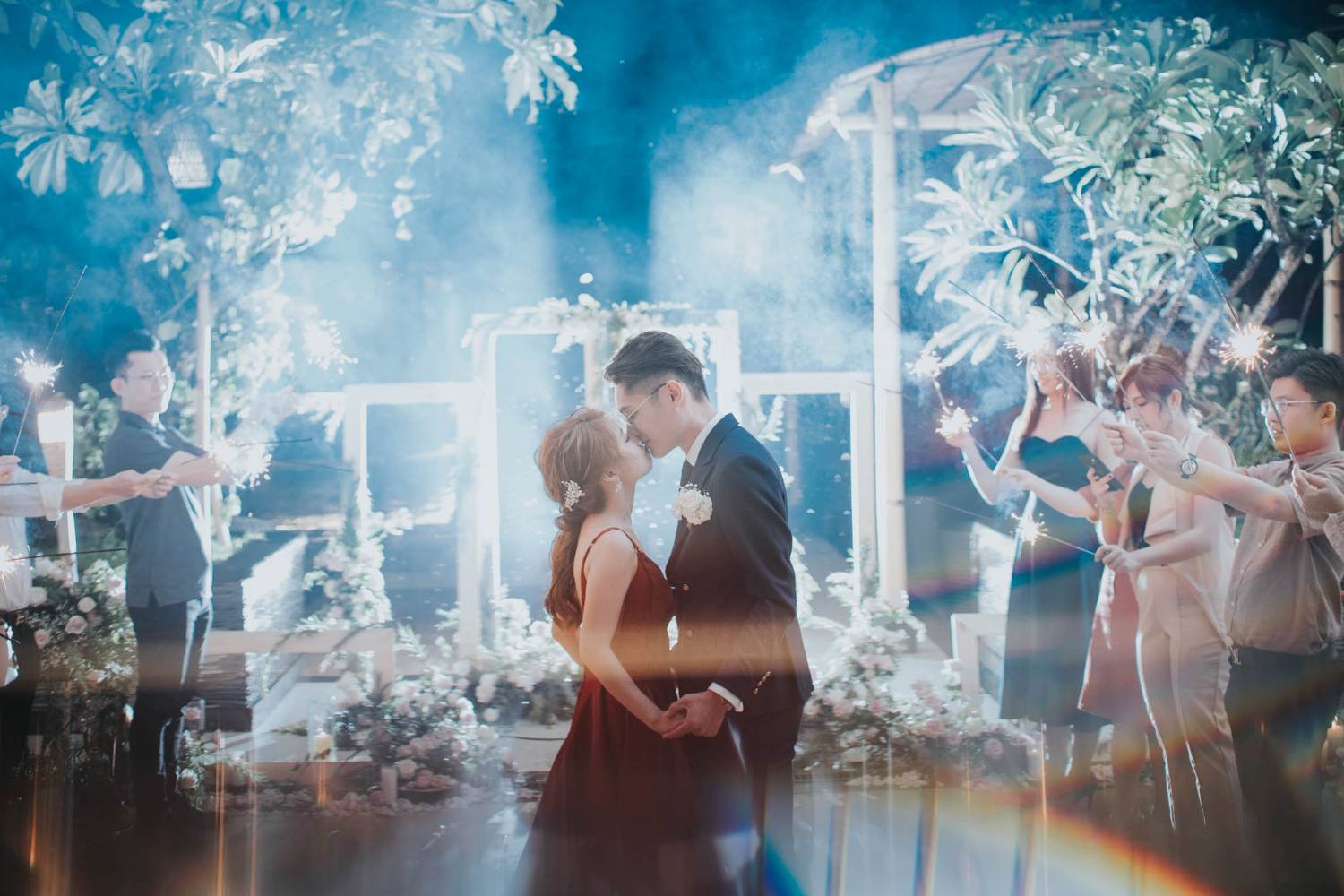 The wedding of Lucas & Mavis - Mavis & Lucas | Weddingku.com